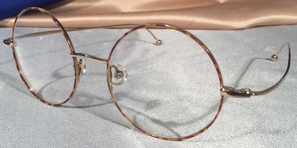 Signature Metal Round Eyeglasses in Gold, Silver or Black – Focusers